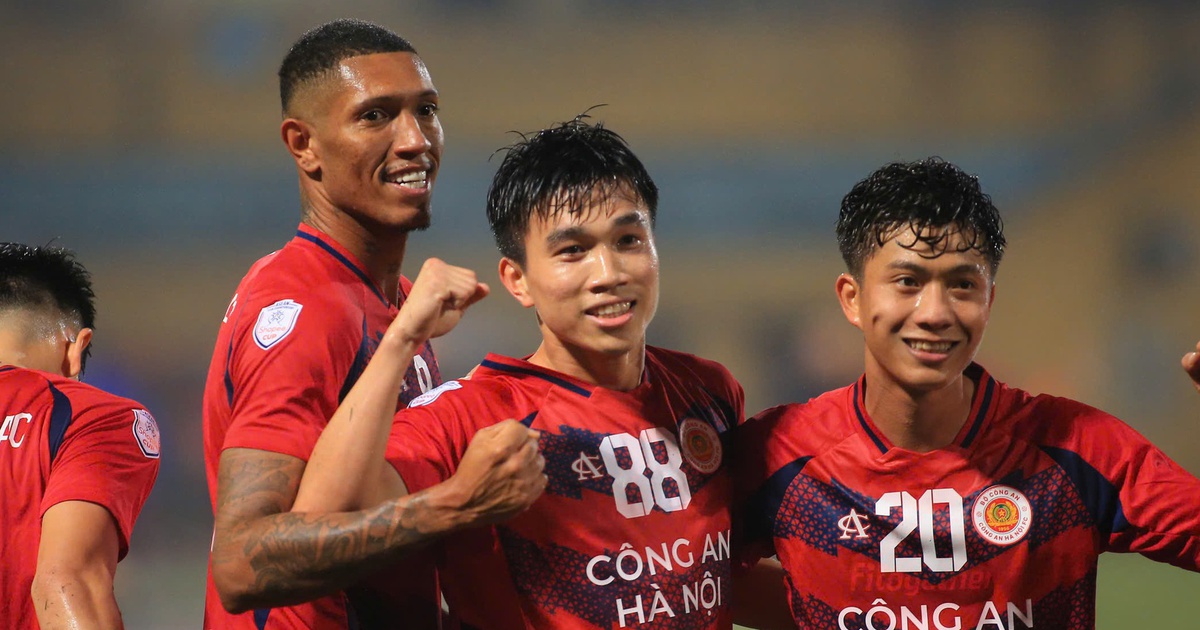 Nghịch lý CLB CAHN: Đá cực hay ở Cúp C1 Đông Nam Á, nhưng còn V-League...