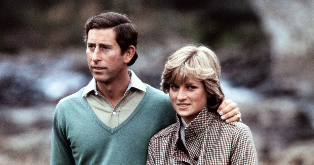 Công nương Diana viết gì trong những bức thư tình gửi Thái tử Charles?