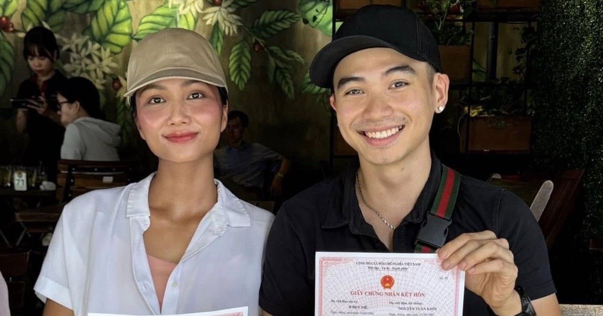 Nhiếp ảnh gia Tuấn Khôi: H'Hen Niê ghen nhiều hơn tôi