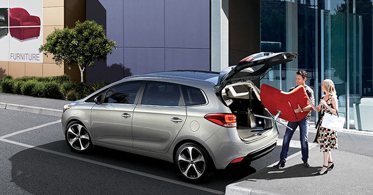 Định giá Kia Rondo, mẫu MPV cỡ nhỏ cạnh tranh Toyota Innova