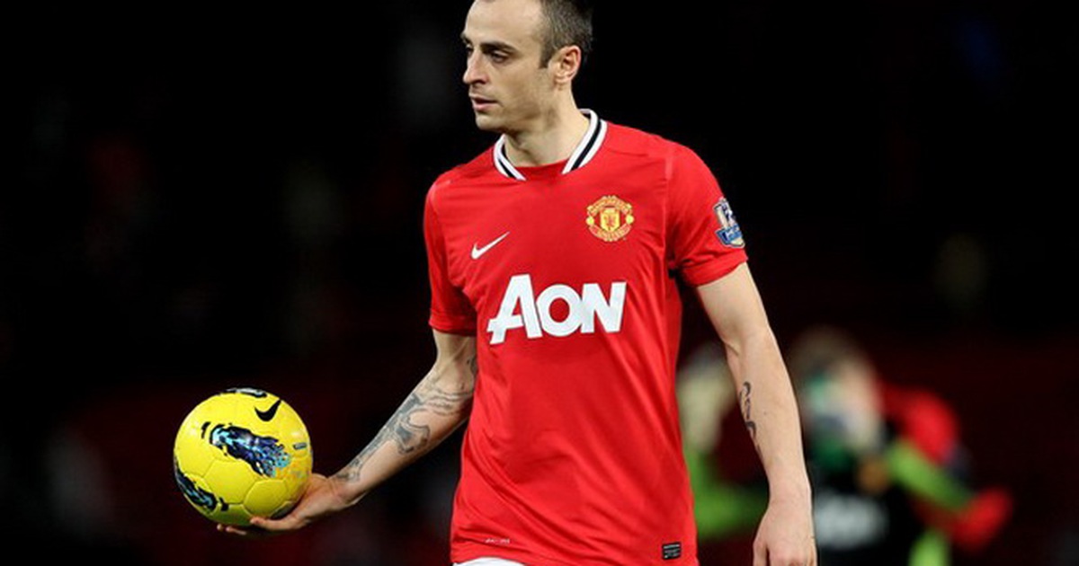 Dimitar Berbatov bức xúc và đòi rời M.U