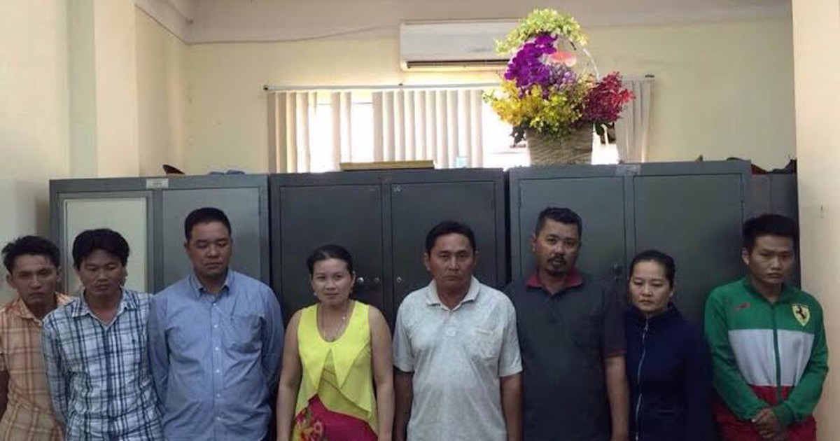 Làm rõ trách nhiệm của CSGT, thanh tra giao thông trong vụ logo 'xe vua'