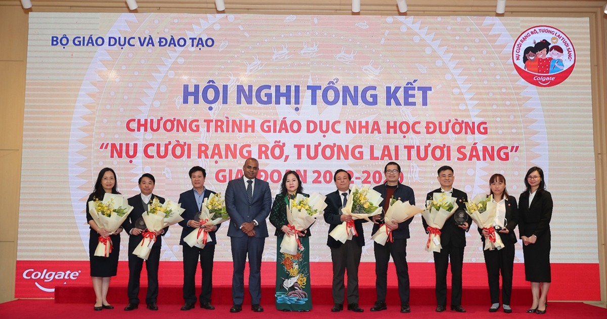 Chương trình giáo dục nha học đường: ‘Nụ cười rạng rỡ, tương lai tươi sáng’