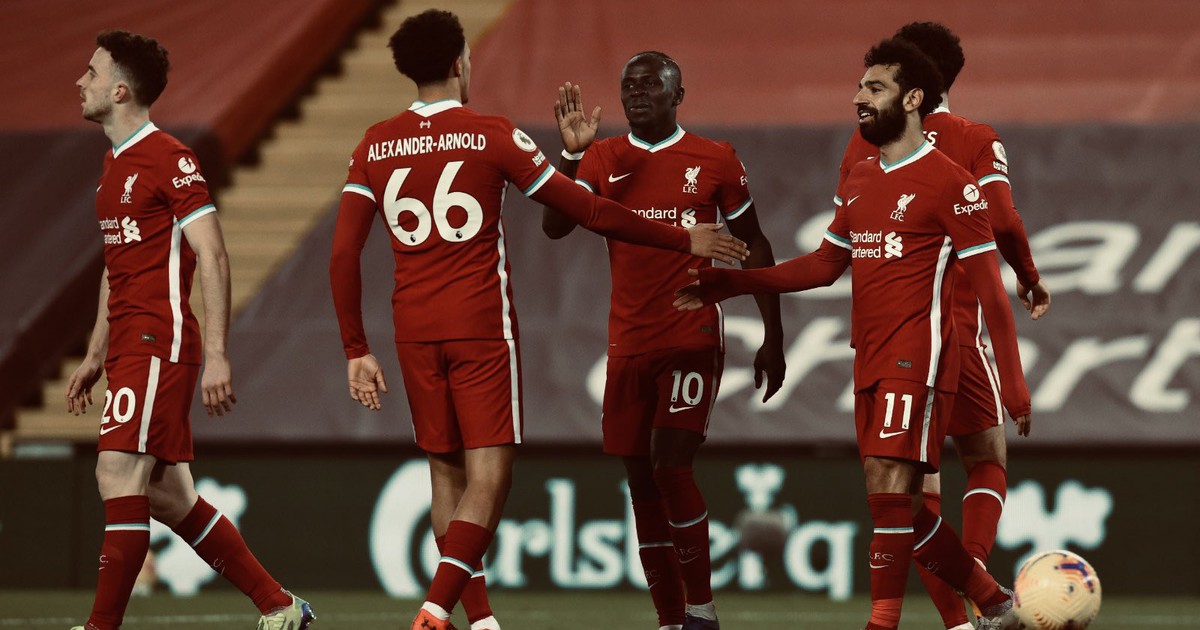 Kết quả Ngoại hạng Anh, Liverpool 4-0 Wolverhampton: ‘The Reds’ bám ...