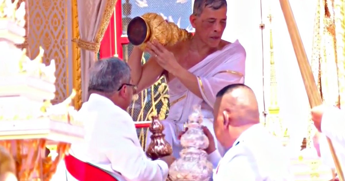 Thái Lan tổ chức lễ lên ngôi cho vua Rama X