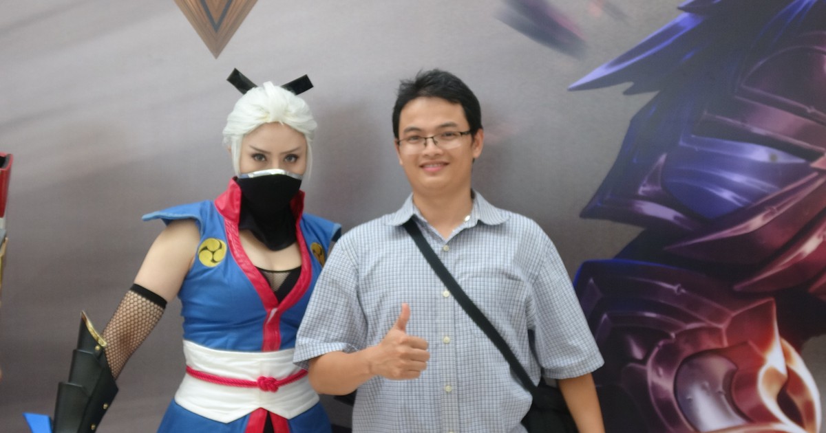 Streamer game - thu nhập đáng mơ ước từ nghề tay trái