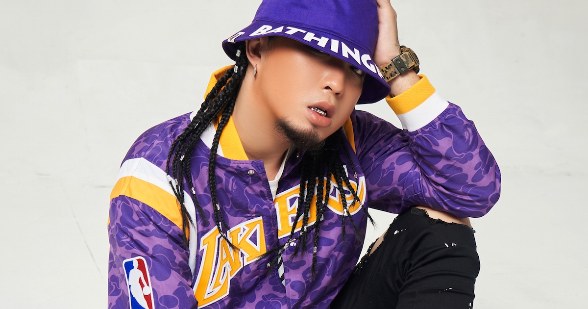 Rapper Gizmo tung MV 'Khóc thuê' đáp trả antifan