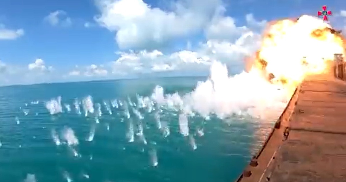 Tại sao bắn phá trên đảo Rắn tiếp diễn sau khi Nga rút quân?