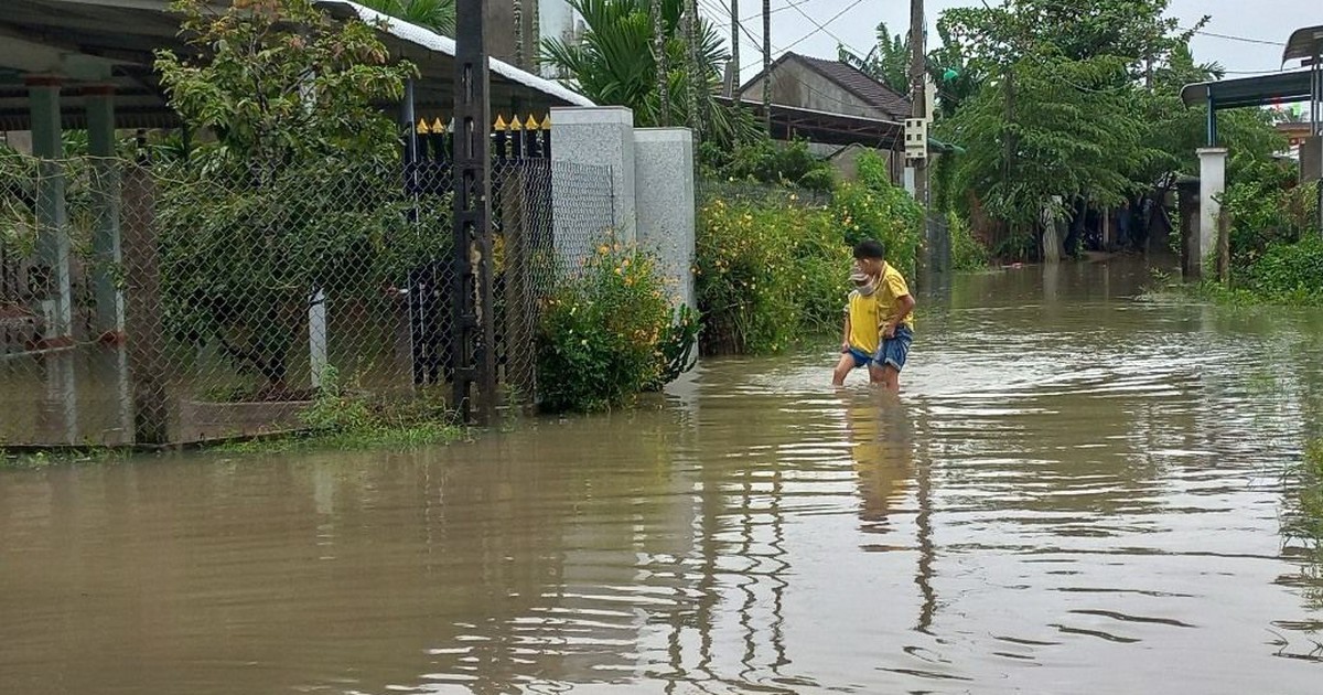 Quảng Ngãi đối diện nguy cơ lũ chồng lũ