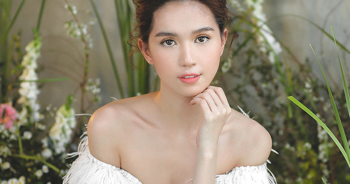 Ngọc Trinh mặc váy cưới gợi cảm