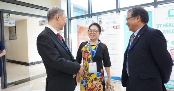 Cứu bệnh nhân u não 'tiên lượng xấu' bằng robot mổ não hiện đại Modus V ...