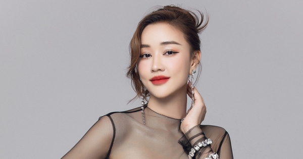 Ca sĩ Maya gặp khó khi quay cảnh thân mật với bạn thân