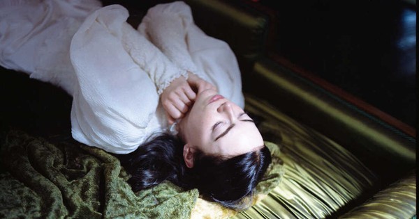 'Poor Things', phim nhận 11 đề cử Oscar, bất ngờ bội thu phòng vé