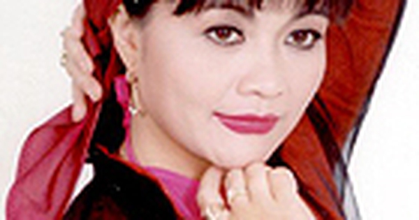 NSƯT Ái Xuân: "Thích hát, và sợ bị lãng quên"