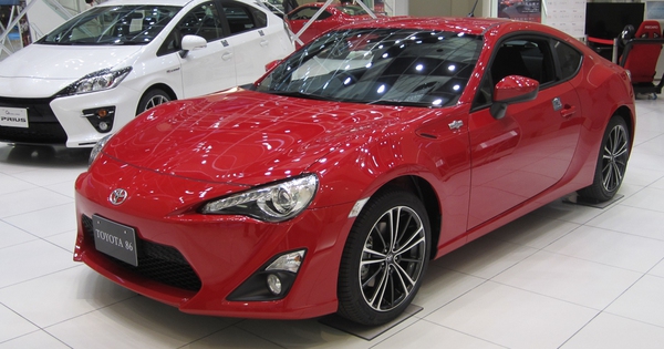 Triệu hồi xe thể thao Toyota 86 tại Việt Nam do dính lỗi động cơ