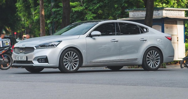 Kia K7 2017 - xe hiếm gặp tại Việt Nam