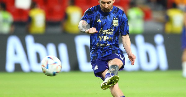 Điểm mạnh của Argentina dĩ nhiên là Messi