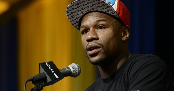 Tay đấm huyền thoại Mayweather chi trả chi phí đám tang của George Floyd