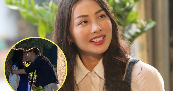 Yaya Trương Nhi ngại ngùng trước cảnh hôn bạn diễn trẻ