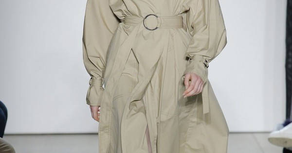 Nicole và Michael Colovos