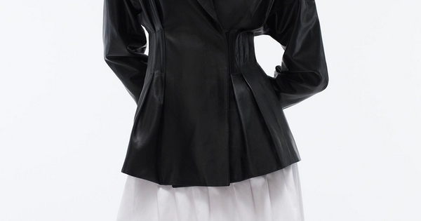 Nicole và Michael Colovos