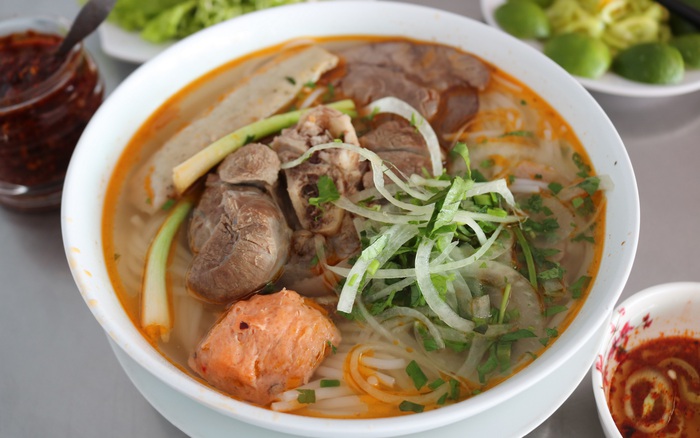 Bun Bo Hue Ngon O Saigon Flash Sales | emergencydentistry.com